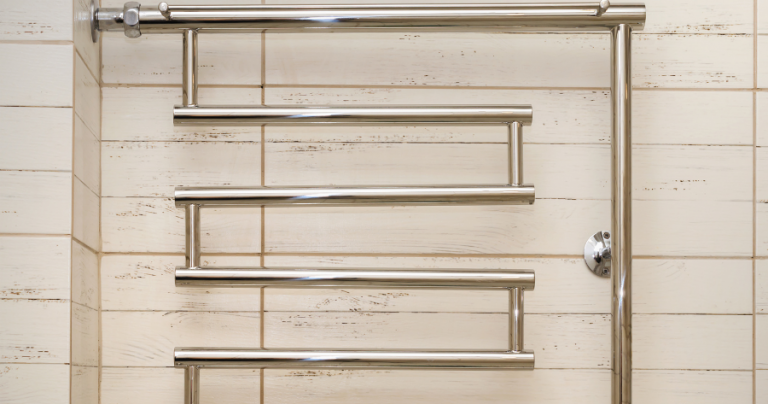 How To Dry Clothes Fast Without A Dryer | Tidy Diary